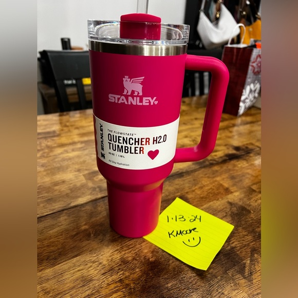 Stanley | Dining | Nwt Stanley Flowstate Quencher H2 Valentines Day ...
